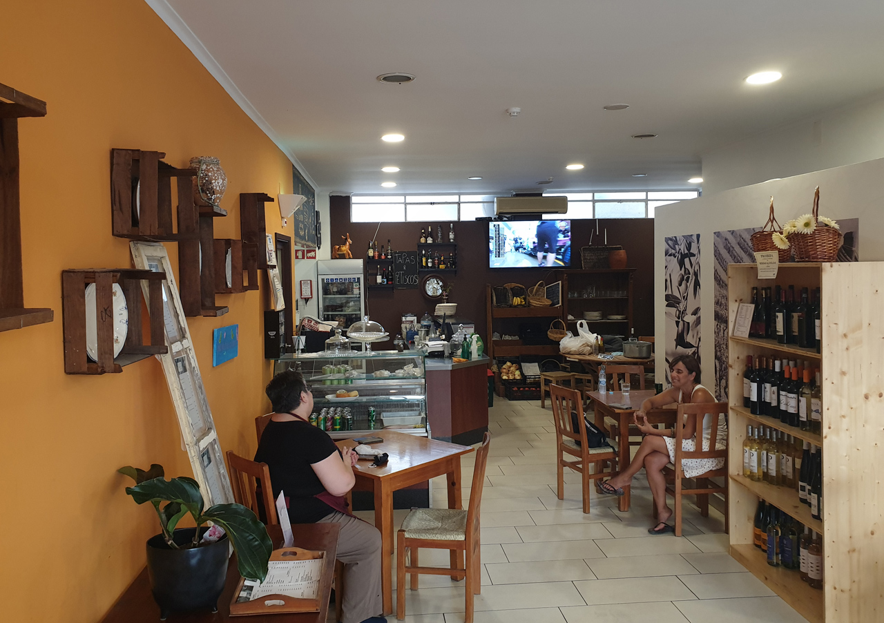 Mercearia de São Pedro - Visiting Faro